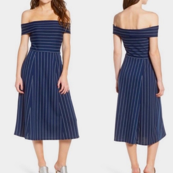 Wayf | Dresses | Wayf Navy And White Off The Shoulder Dress | Poshmark